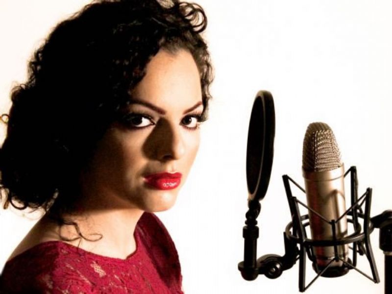 Kayleigh - Superb Female Singer