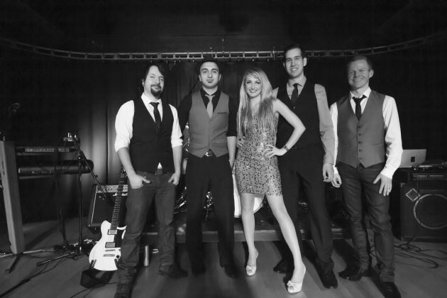 Amber - Live Wedding, Party & Function Band