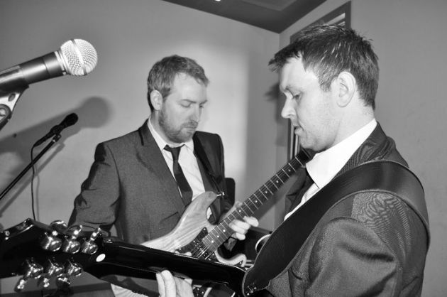 The Deltones - Brilliant Instrumental/Vocal Duo