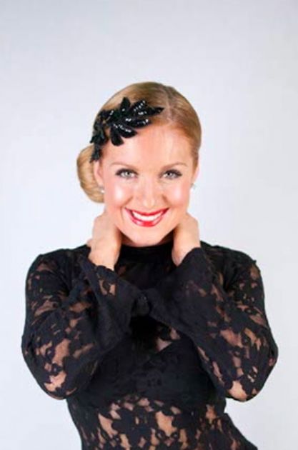 Divas by Donna - Diva tribute to the Female Greats