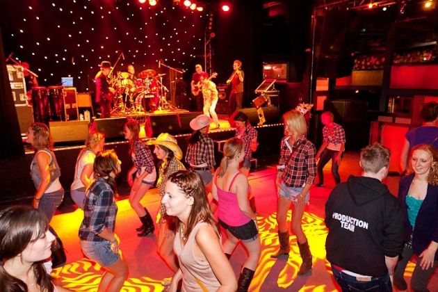 Hoedown! - Excellent Country Music Band