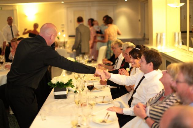 The Waiters! - Fantastic Surprise Singing Waiter Show