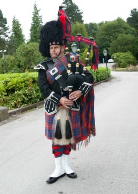 Jim - Scottish Piper - Fantastic Scottish Piper
