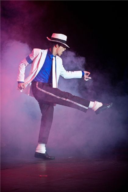 MJ - The King of Pop - Great Tribute to Michael Jackson