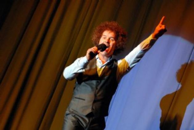 Monty Scott - Superb Vocalist for Weddings & Events