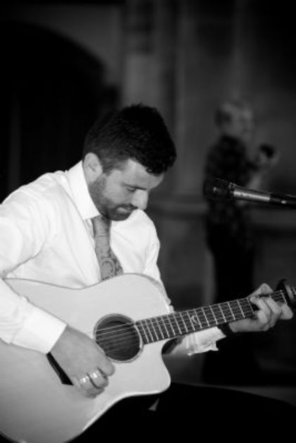 Paul Hand - Live Lounge - Talented Singer and Guitarist