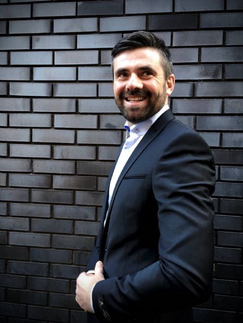 Paul Hand - Events, Functions, Weddings Singer/Musician