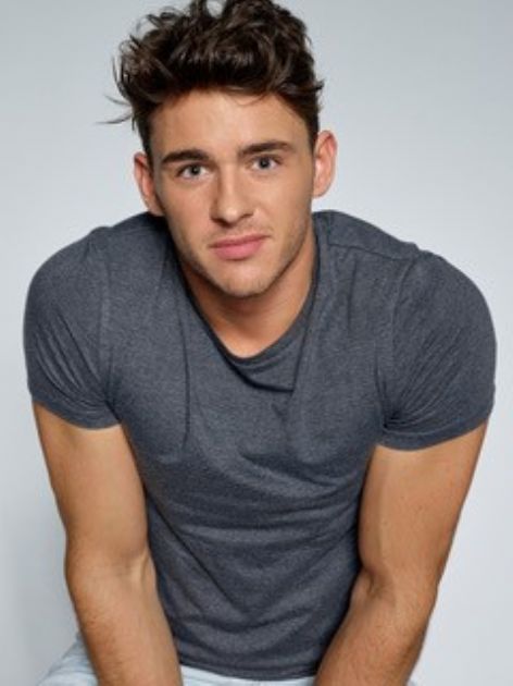 Scott W - Excellent Male Vocalist for Weddings & Events