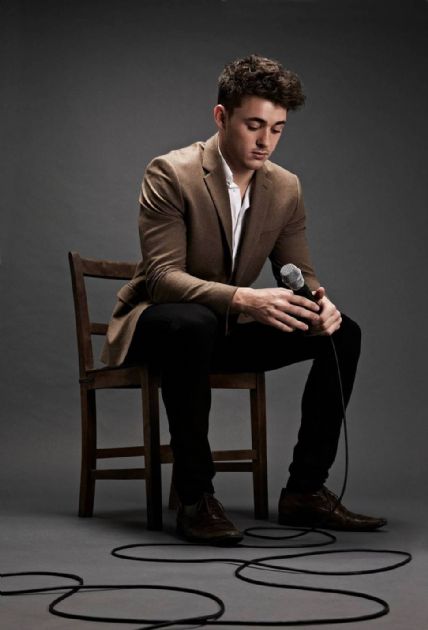 Scott W - Excellent Male Vocalist for Weddings & Events
