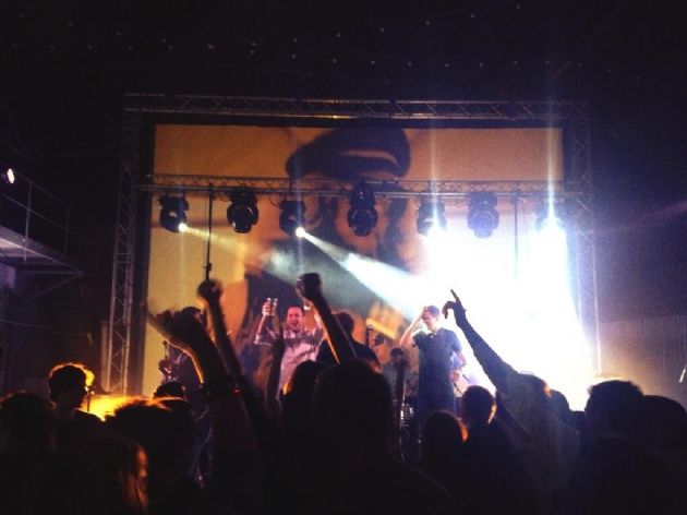 The Ultimate Bandeoke Band - Sing like a Rock Star!