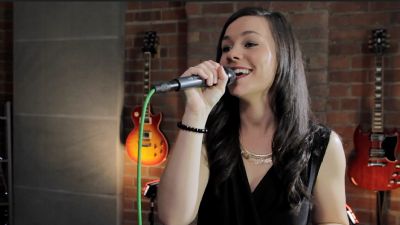 Female Wedding Singers Yate Area | Hire from Garston Ents
